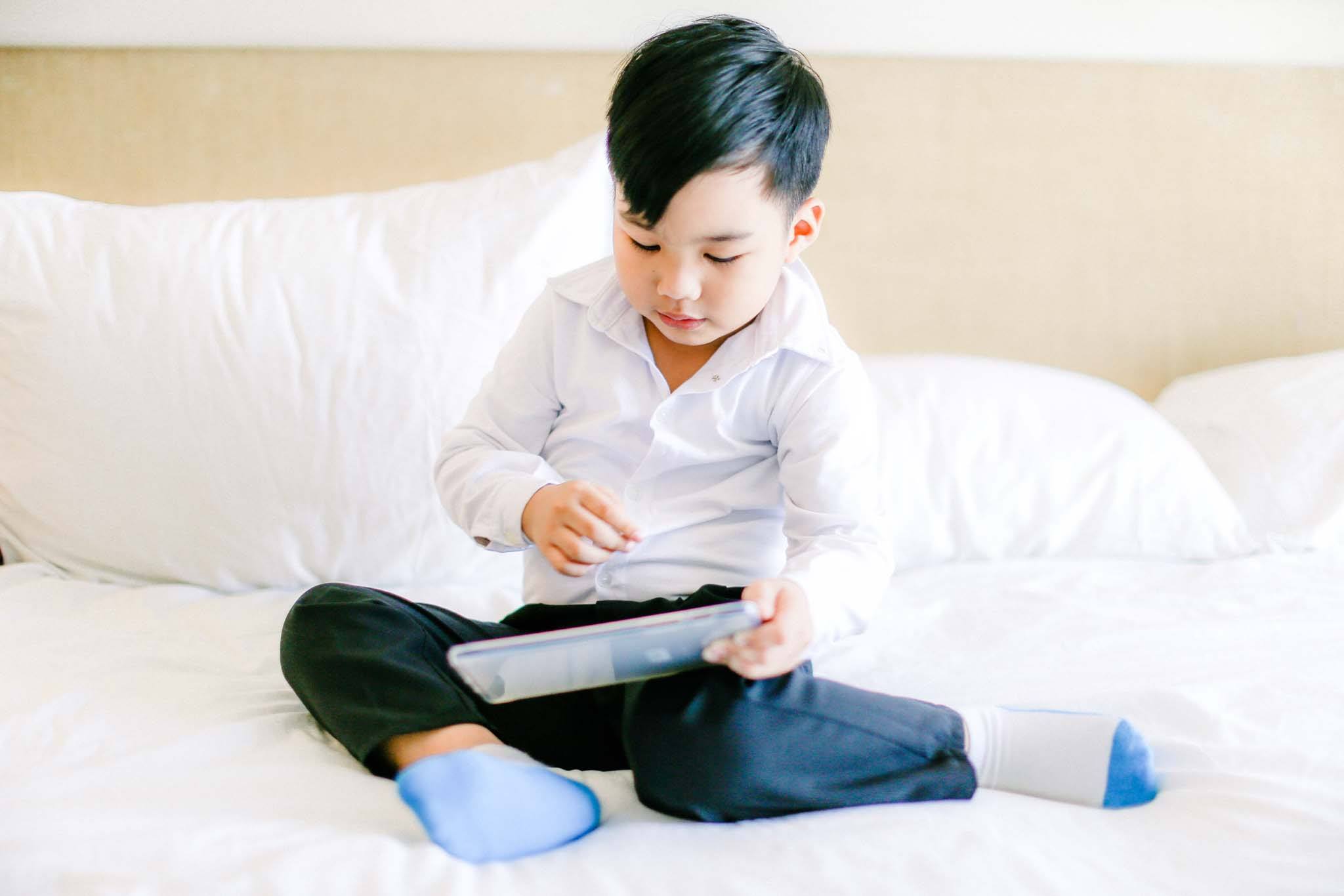 Francis & Kaycee's A Navy Blue Themed Church Wedding In Muntinlupa ...