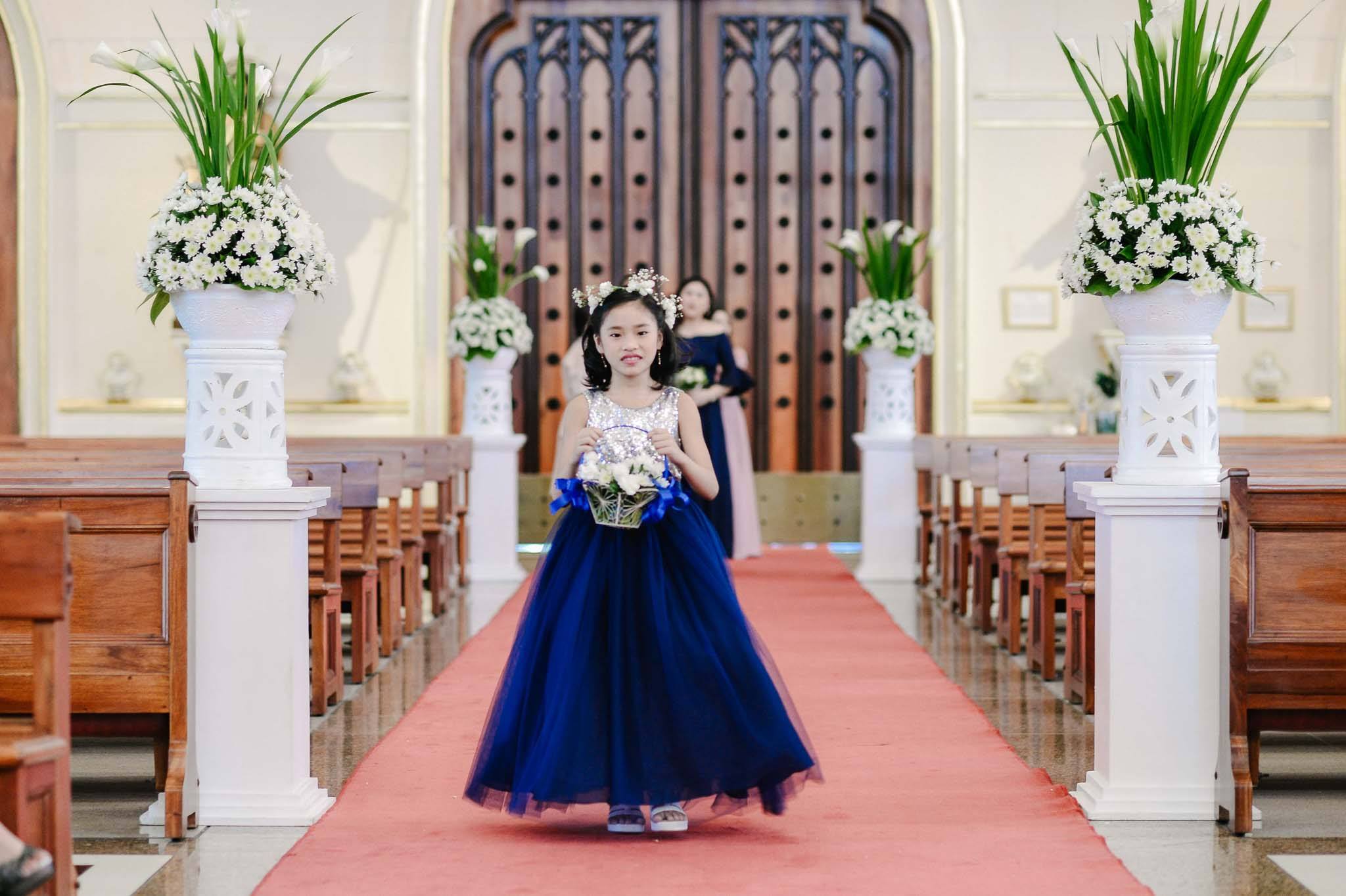 Francis & Kaycee's A Navy Blue Themed Church Wedding In Muntinlupa ...