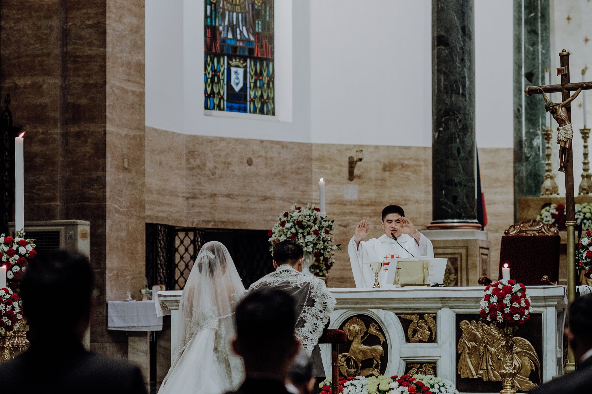 Matt & Lorie's A Red Themed Church Wedding In Manila Photo 97651