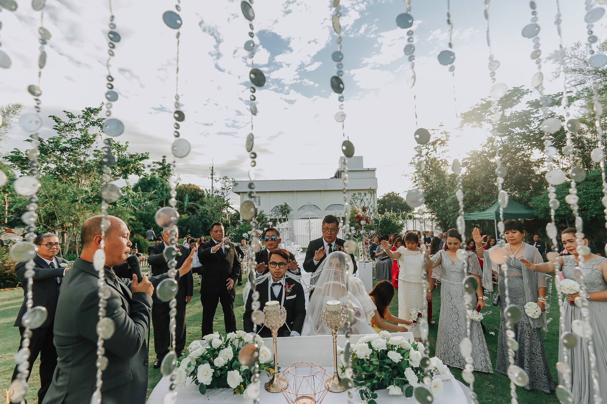 Jumar & Krizel's An Elegant Garden Wedding in Tagaytay Photo 56973