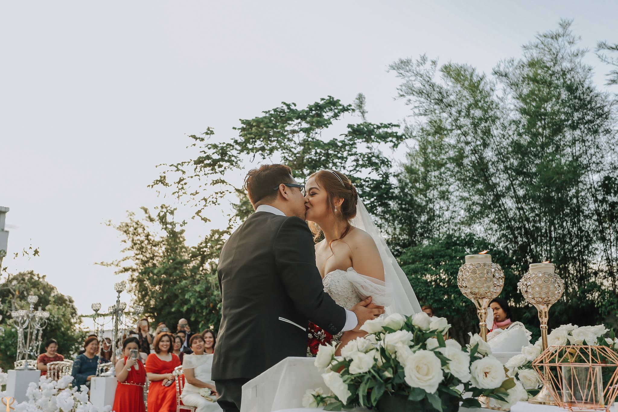 Jumar & Krizel's An Elegant Garden Wedding in Tagaytay Photo 57001