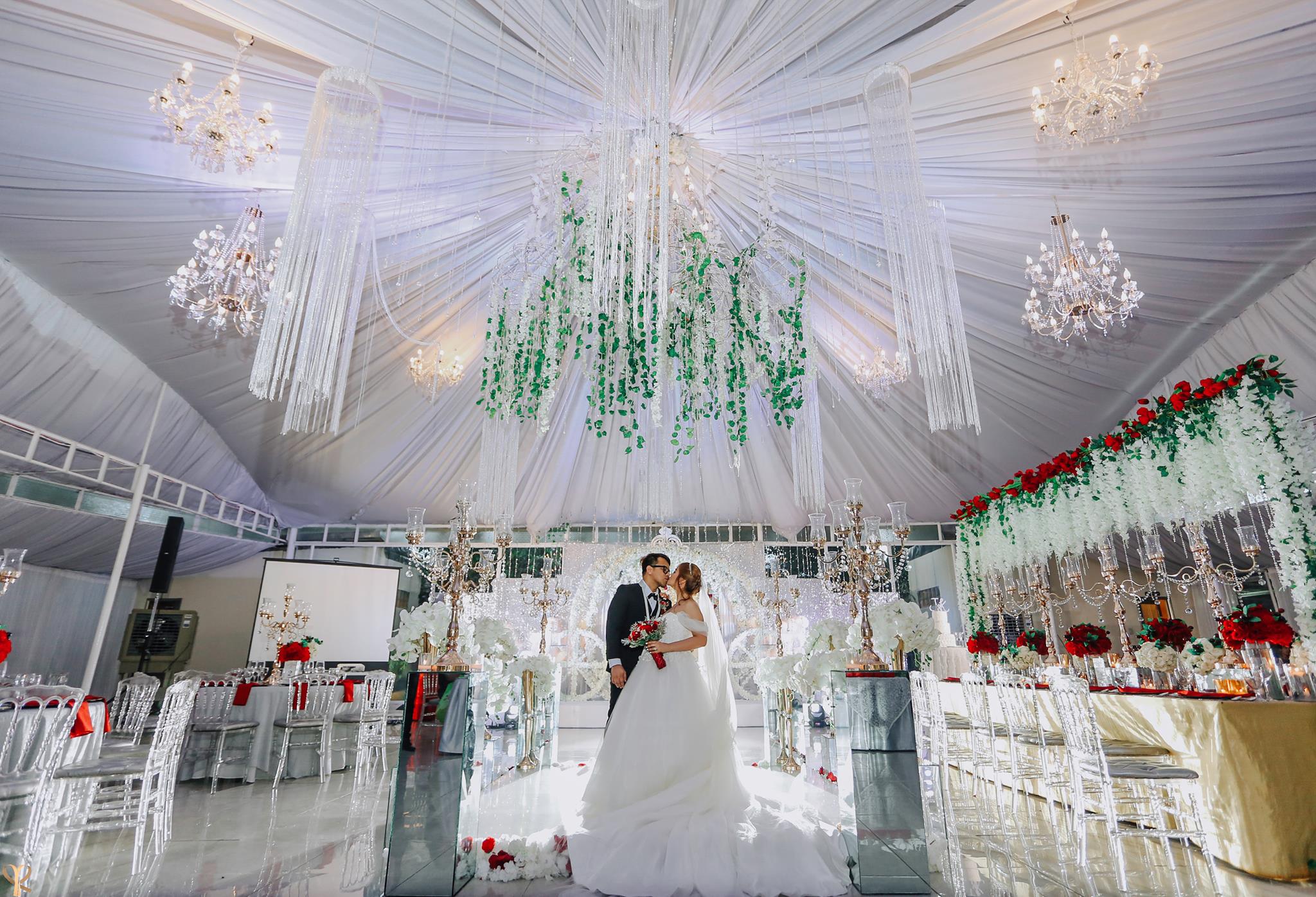 Jumar & Krizel's An Elegant Garden Wedding in Tagaytay Photo 57059