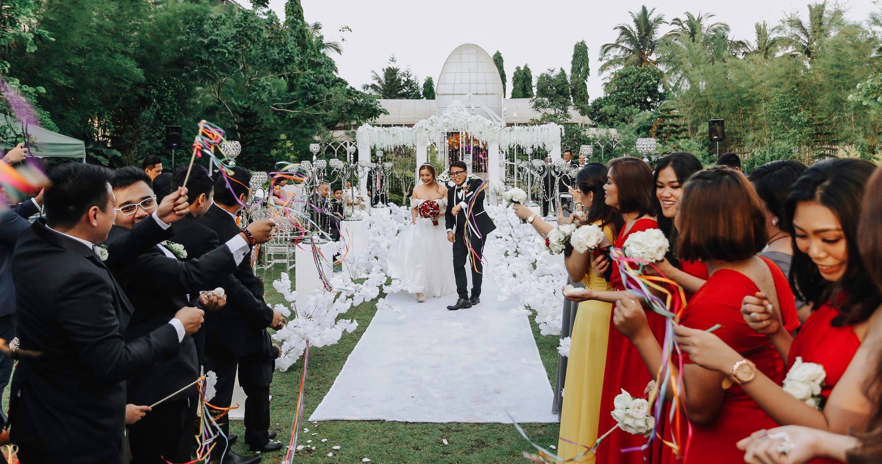 Jumar & Krizel's An Elegant Garden Wedding in Tagaytay Photo 56917