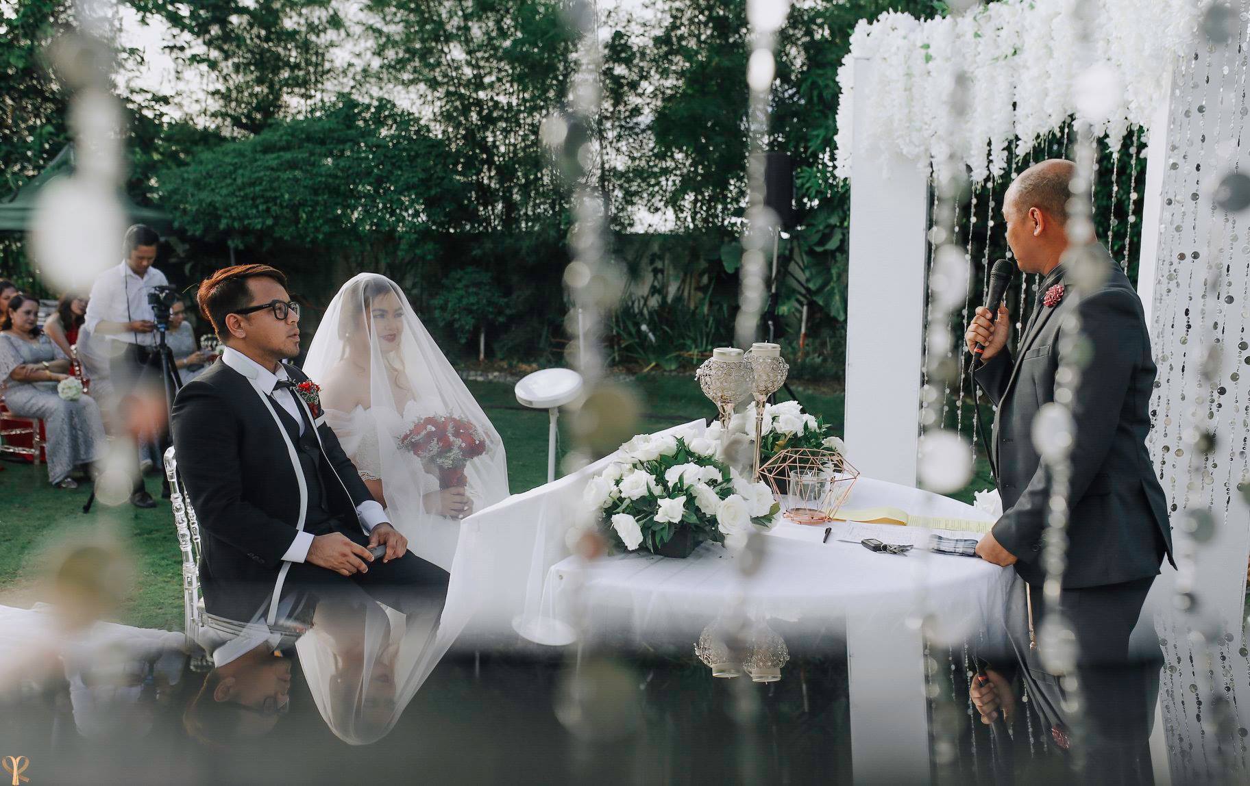 Jumar & Krizel's An Elegant Garden Wedding in Tagaytay Photo 56941